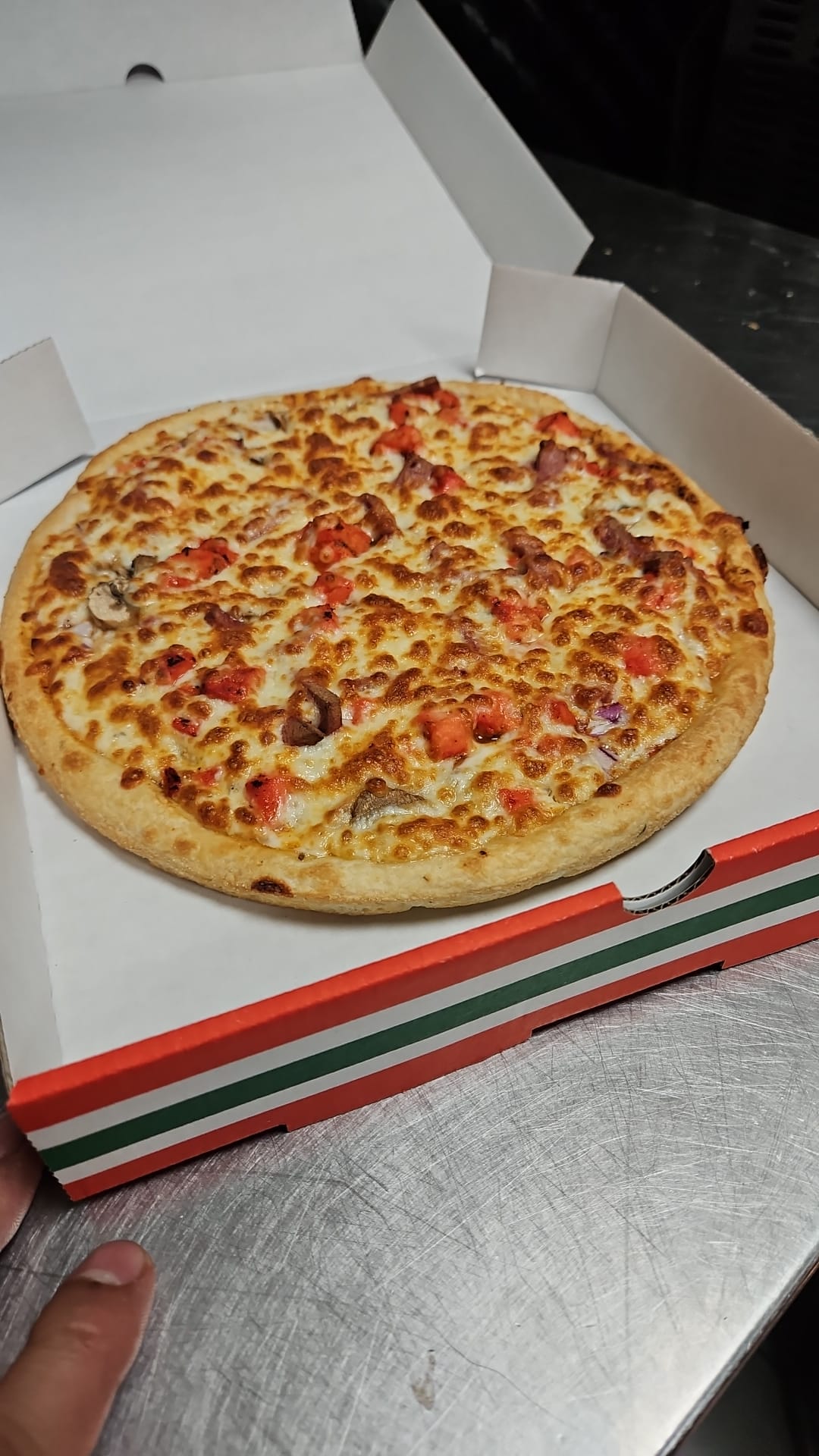 Cheezious Pizza Menu | Order Takeaway Online in Burslem, Stoke-on-Trent